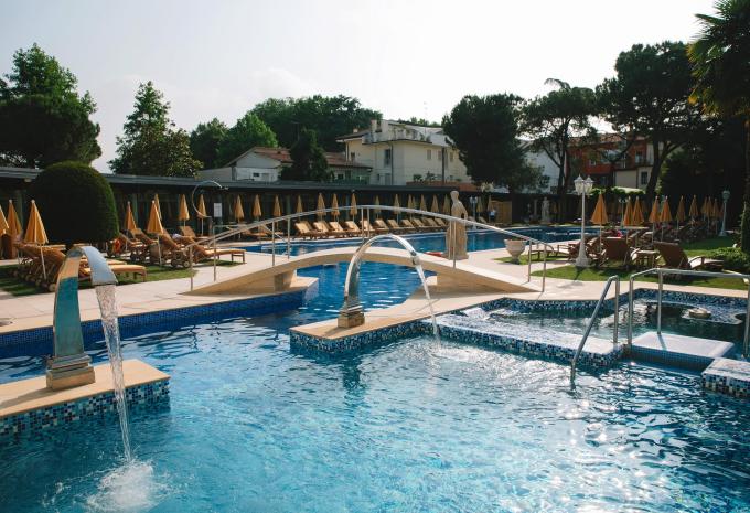 Hotel President Terme ***** in Abano Terme | HOFER REISEN Hotel President Terme ***** in Abano Terme | HOFER REISEN